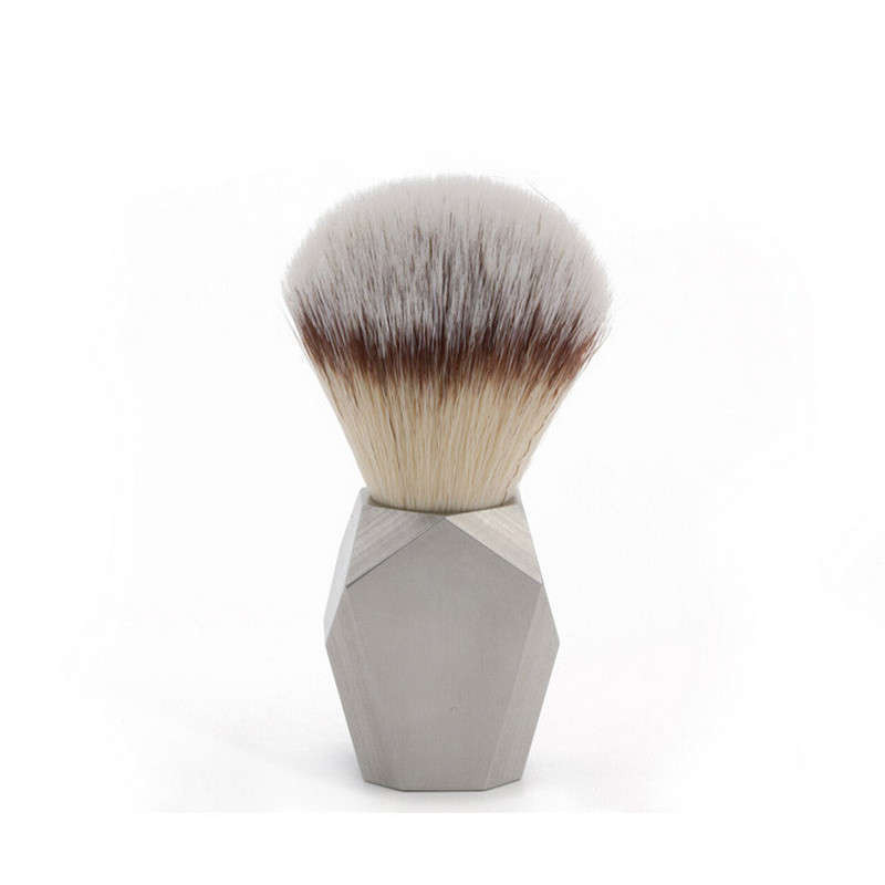 Rasage Classique | L'expert rasoir, barbe et soin homme